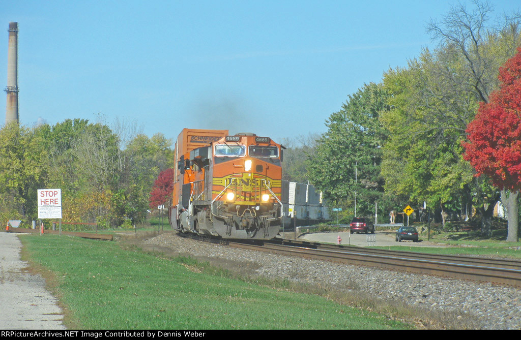 BNSF 4669, BNSF's Aurora Sub.